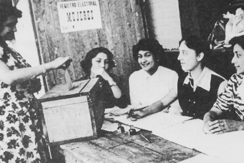 Mujeres La Conquista Del Voto El Líbero